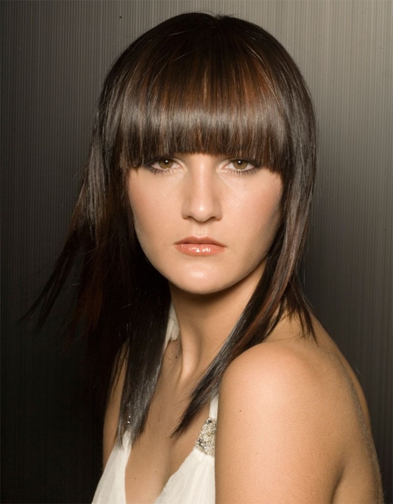 27 Revive Your Image through These Trendy Hairstyles with Bangs ...